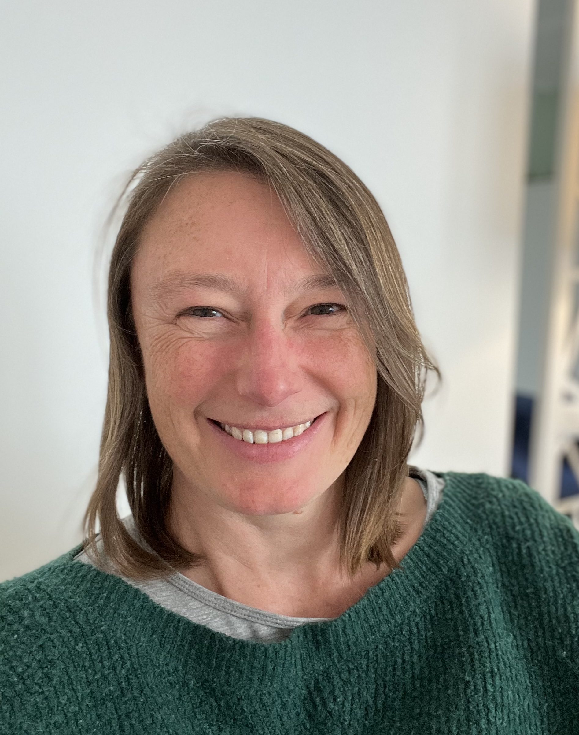 About – Erica Lowe